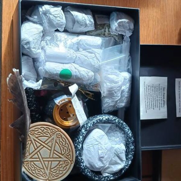 Water Witch Altar Ocean Spell Kit Random Mystery Mini Gifts for Sea ...