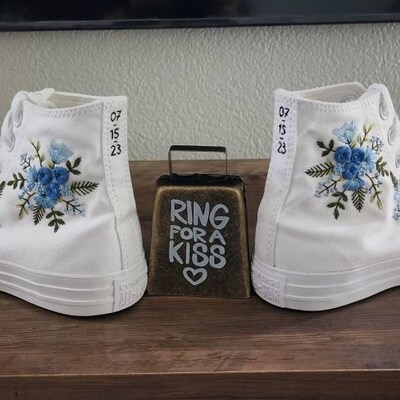 Bridal Converse/embroidered Converse/embroidered Sneakers Blue Bouquets ...