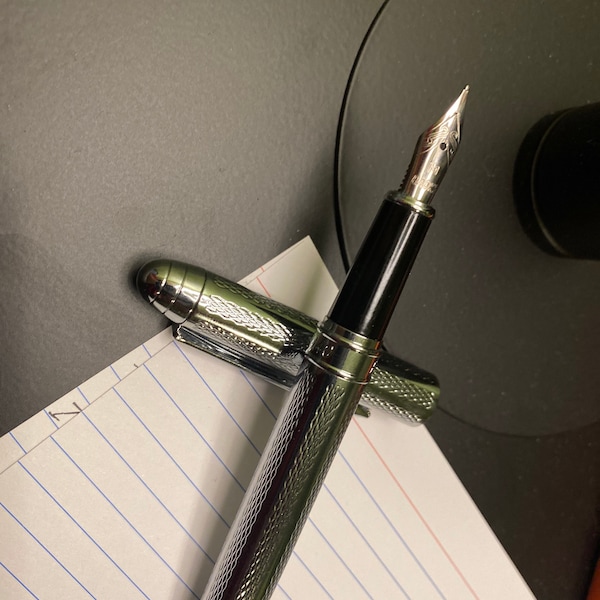Silver Stainless Steel Fountain Pen | Medium Nib, Metal, Calligraphy ...