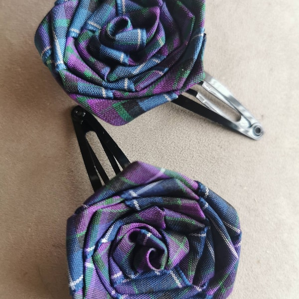 20 Roses in Your Tartan - Custom Tartan Ribbon Rose Wedding Package ...