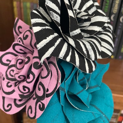 Nightmare Flowers, Jack and Sally Rose, Halloween Flowers, Unique ...