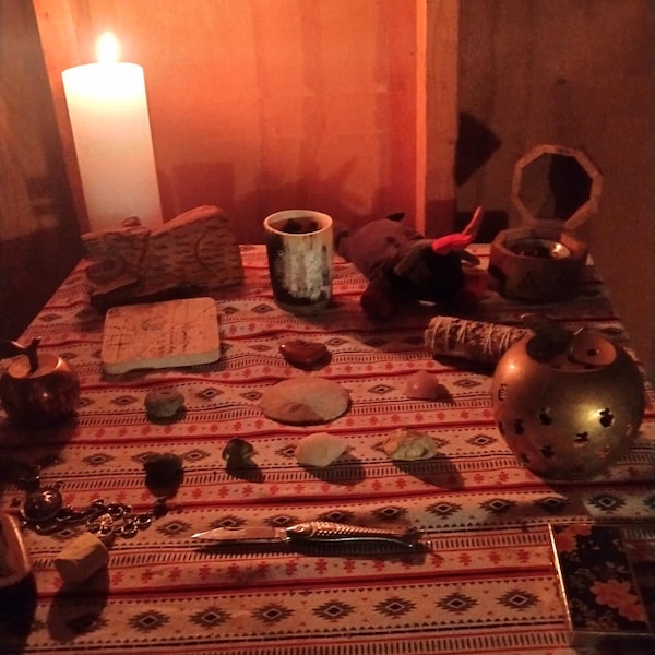 Queen Elizabeth Root Oil Orris Root Oil Hoodoo Oil Conjure Oil ...