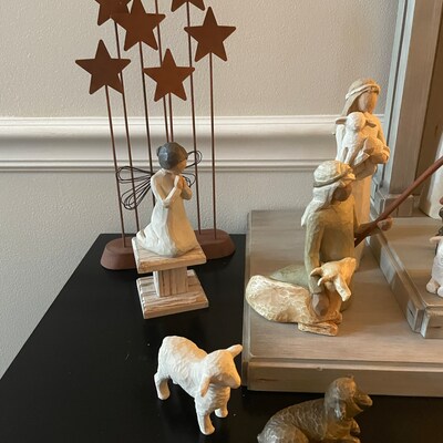 ANGEL STAND Antique White Wood compatible to Fit a Willow Tree Angel ...