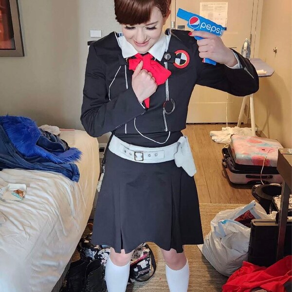 Persona 3 Uniform Cosplay Sewing Pattern: Gekkoukan High Aigis, Mitsuru ...