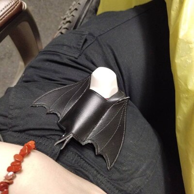 Batty Black Bat Vinyl Embroidery Inhaler Cover Inhaler Case Halloween ...