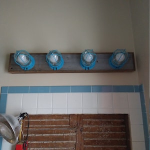 The SEA CAPTAIN Nautical Beach Vanity Light - Etsy