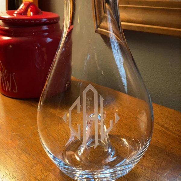 Personalized Engraved Wine Decanter - 46oz Custom Monogrammed Crystal ...