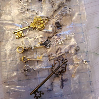 Silver & Brass Replica Vintage Keys Skeleton Key Antique Gate Church ...