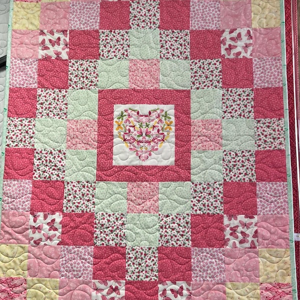 Bed of Roses~precut Quilt Kit~shabby Chic Shades of Pink, Green, Cream ...