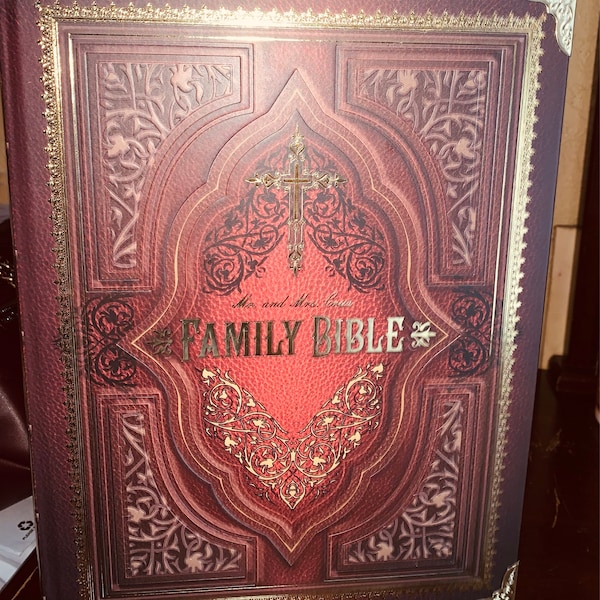The World's Most Beautiful Illustrated Family Bible Personalized - KJV ...