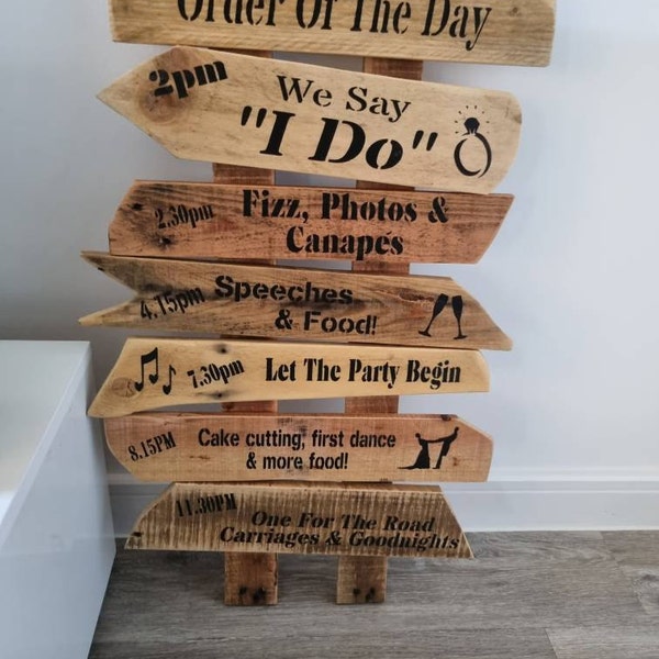 Personalised Order of the Day Wedding Sign Post. Rustic Signs ...