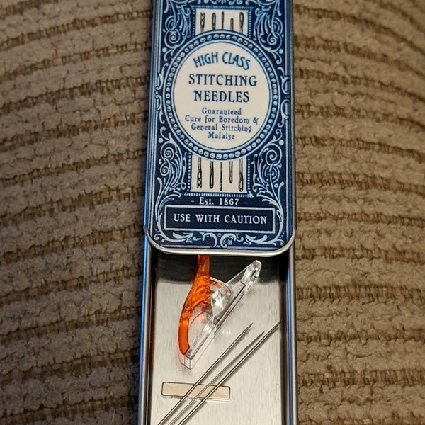 Magnetic Sewing Needle Case Needle Slider Case Mrs Prudence Stitching ...