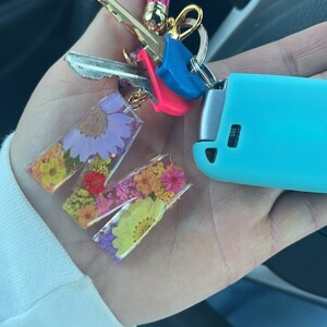 Custom Purple Flower Resin Keychain, Personalized Pressed Dried Floral ...