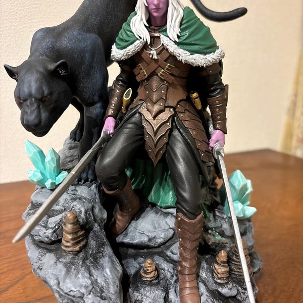 Drizzt Do'urden Statue 3D Printed | Gift for Gamer | Handmade Gift ...