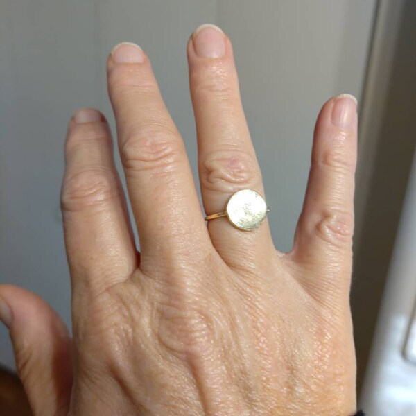 14k Solid Gold Round Disc Ring. Knuckle Ring. Engravable Ring. Trendy ...