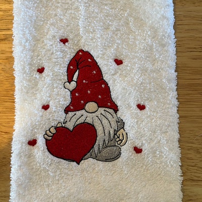 Valentines Day Gnome Embroidery Design, 3 Sizes, Instant Download - Etsy