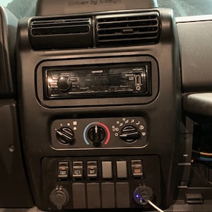 97-01 Jeep Cherokee XJ Switch Panel Fits 6 OEM Switches - Etsy