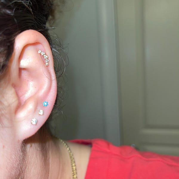 14K Gold Super Tiny Three Ball Cluster Bar Internally Threaded Ear ...