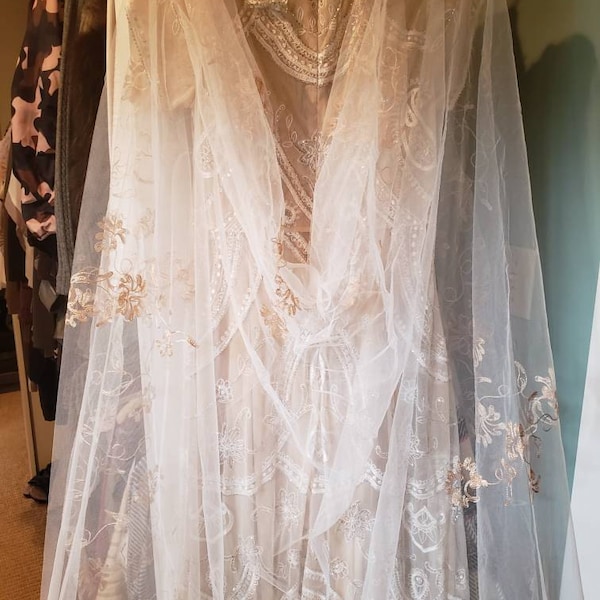 Wedding Cape Veil, Viking Wedding, Pagan Wedding Dress Cape, Natural ...
