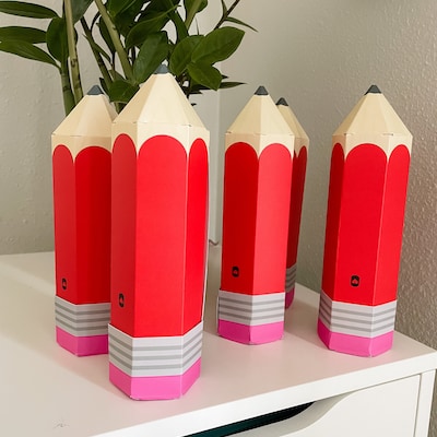 Make Your Own Holiday Pencil Craft Kit, Holiday Present for Teacher ...