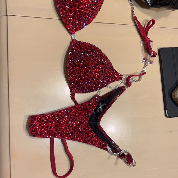 Competition Set - Rhinestone Fitness - NPC - IFBB - WBFF - Figure ...