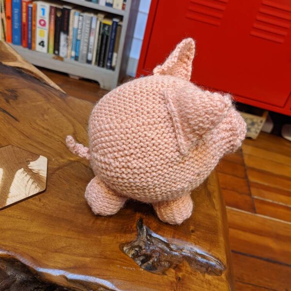 Knitting Pattern PDF. Knit Your Own Mother Hen. - Etsy