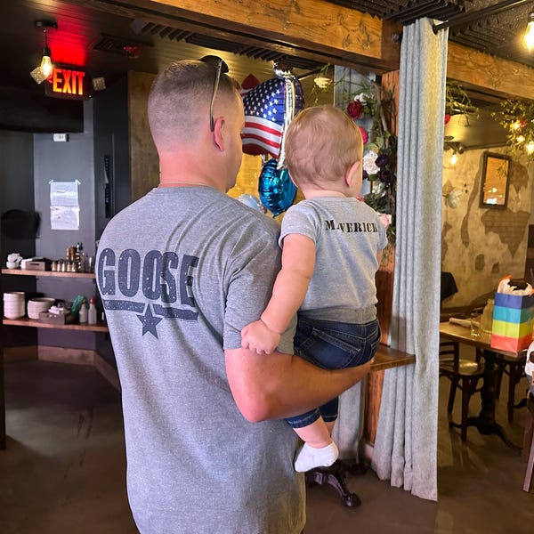 Minions Stuart Face Logo Yellow Shirts - Etsy