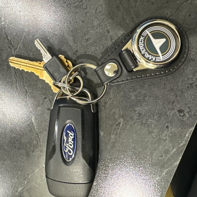 NOVA KEYCHAIN RED Bowtie - Etsy