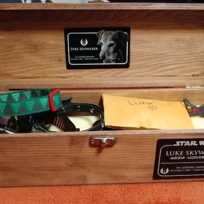 Wooden DOUBLE Lightsaber Box customizable - Etsy