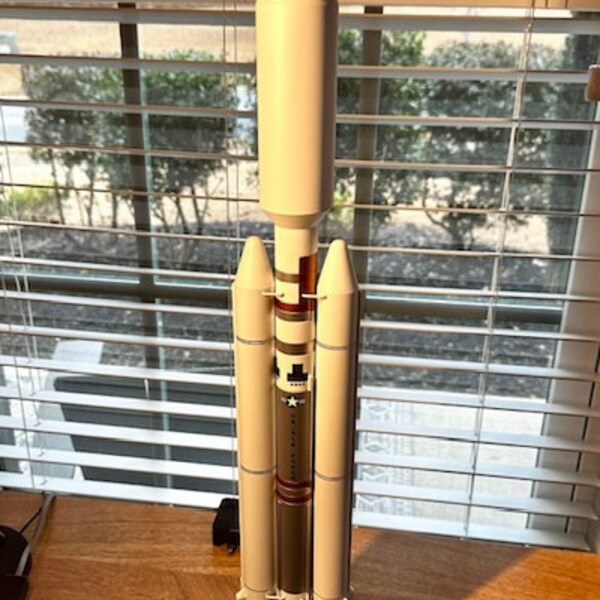 1:144 Scale Model Spacex Rocket Falcon Heavy, Made of Metal 19 Tall - Etsy
