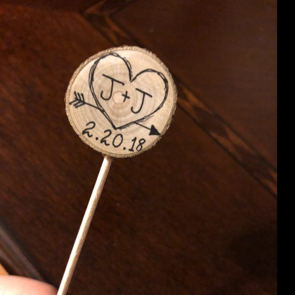 Rustic Wedding Cupcake Toppers, Custom Initials & Date - Etsy