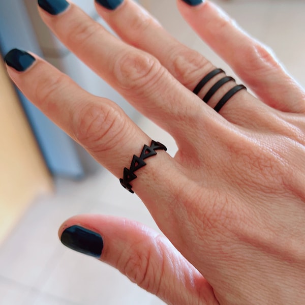 Matt Black Three Lines Band Ring, Jet Black Knuckle Ring, Womens ...