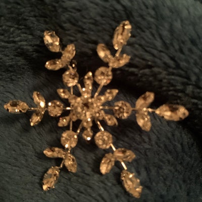 Rhinestone Prong-set Christmas Snowflake Brooch Pin and Pendant, Winter ...