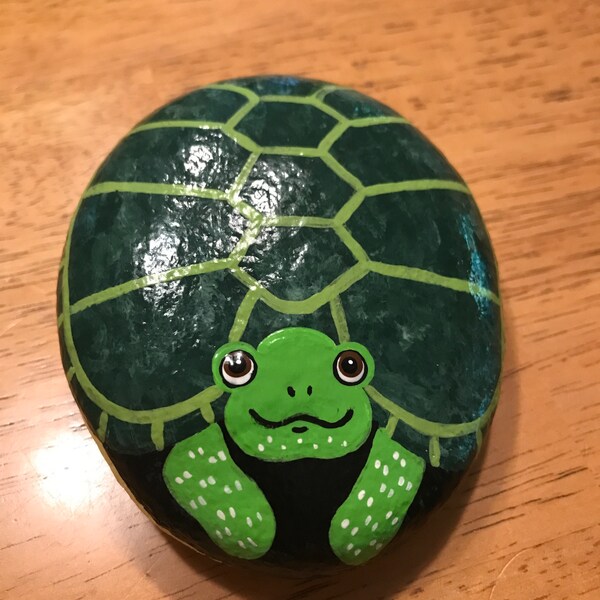 Skunk Painted Rock, Animal Painted Stone, Skunks, Home Decor and Gifts ...