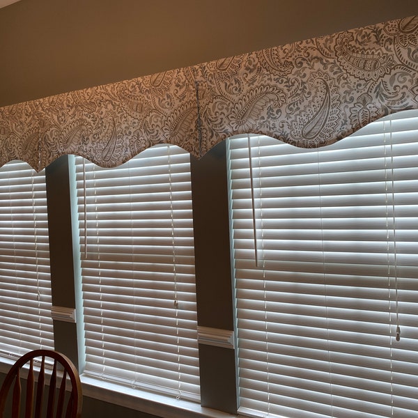 Paisley Valance Ecru Scalloped Valance Lined Window Valance Decorative ...