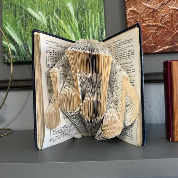 Book Folding Art Pattern: 2 Paw Prints - Etsy