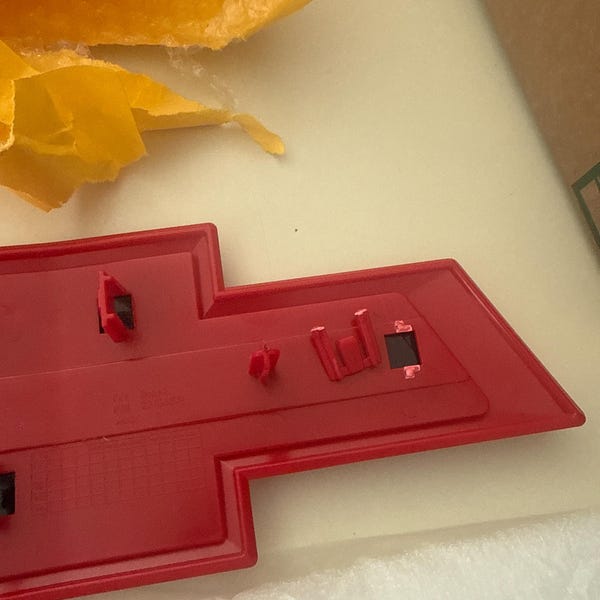 2021+ Chevy Tahoe Redline Front Side Door Vehicle Nameplate Emblem ...