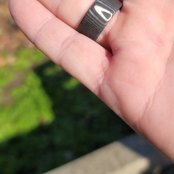 Men's Carbon Fiber Wedding Band Ring, Ultralight Band, Simple Wedding ...