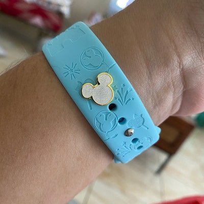 Mr. Mouse Sparkle wristband Candys Band Buttons - Etsy