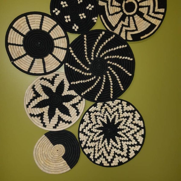Black and Natural Sabai Handwoven Baskets, Wall Decor for Living Room ...