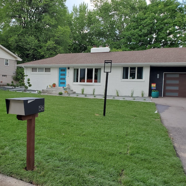 Jeremy B - Wide Minimalist - Modern Contemporary Mailbox -vsons Design ...