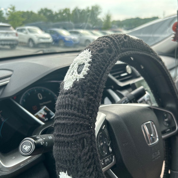 Black Glow-in-the-dark Skull Steering Wheel Cover (custom Colors Upon ...