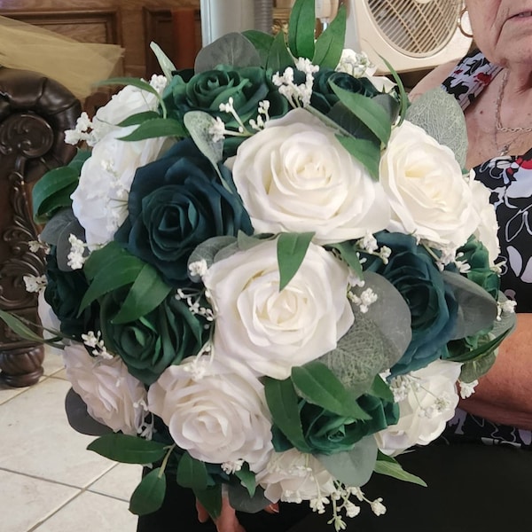 Emerald Green Bridal Bouquet: Hunter Green Roses, Eucalyptus & Baby's ...