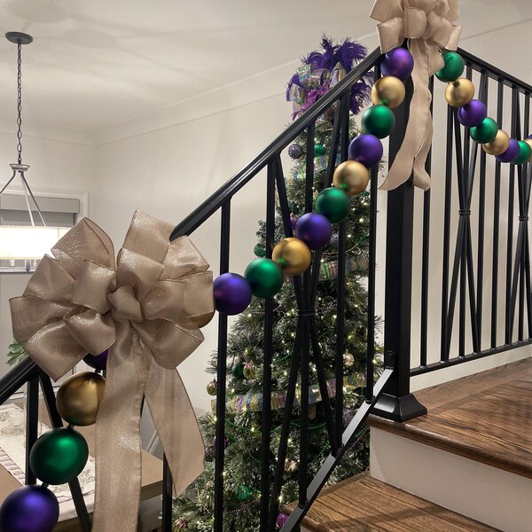 Spring Bow - Pink and Green Dots and Stripes Bow - Handmade Bow ...