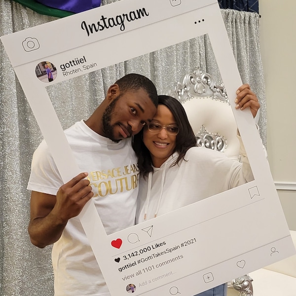 Customizable Social Media Photo Frame for Birthday Parties & Events ...