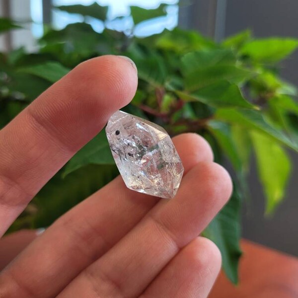 Rose Quartz Apple, Apple Carving, Rose Quartz Crystal, Rose Quartz ...