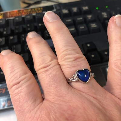 Sterling Silver Heart Mood Ring Changes Colors Showing Your Mood ...