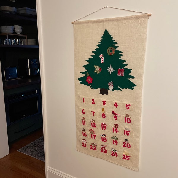 Custom 25 Day Advent Calendar With Pockets and Ornaments Free Shipping ...