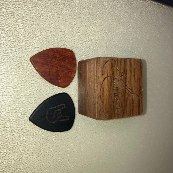 Personalized Wooden Guitar Picks With Case, Custom Guitar Pick Holder ...