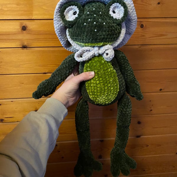 Crochet Frog Pattern: Amigurumi Plush Toy With Cap (PDF Pattern) - Etsy